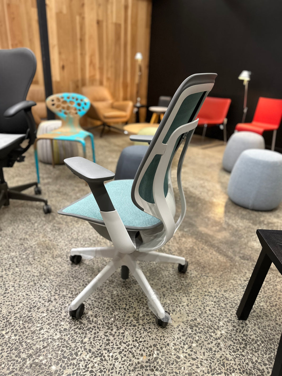 Steelcase – The Chair Co.
